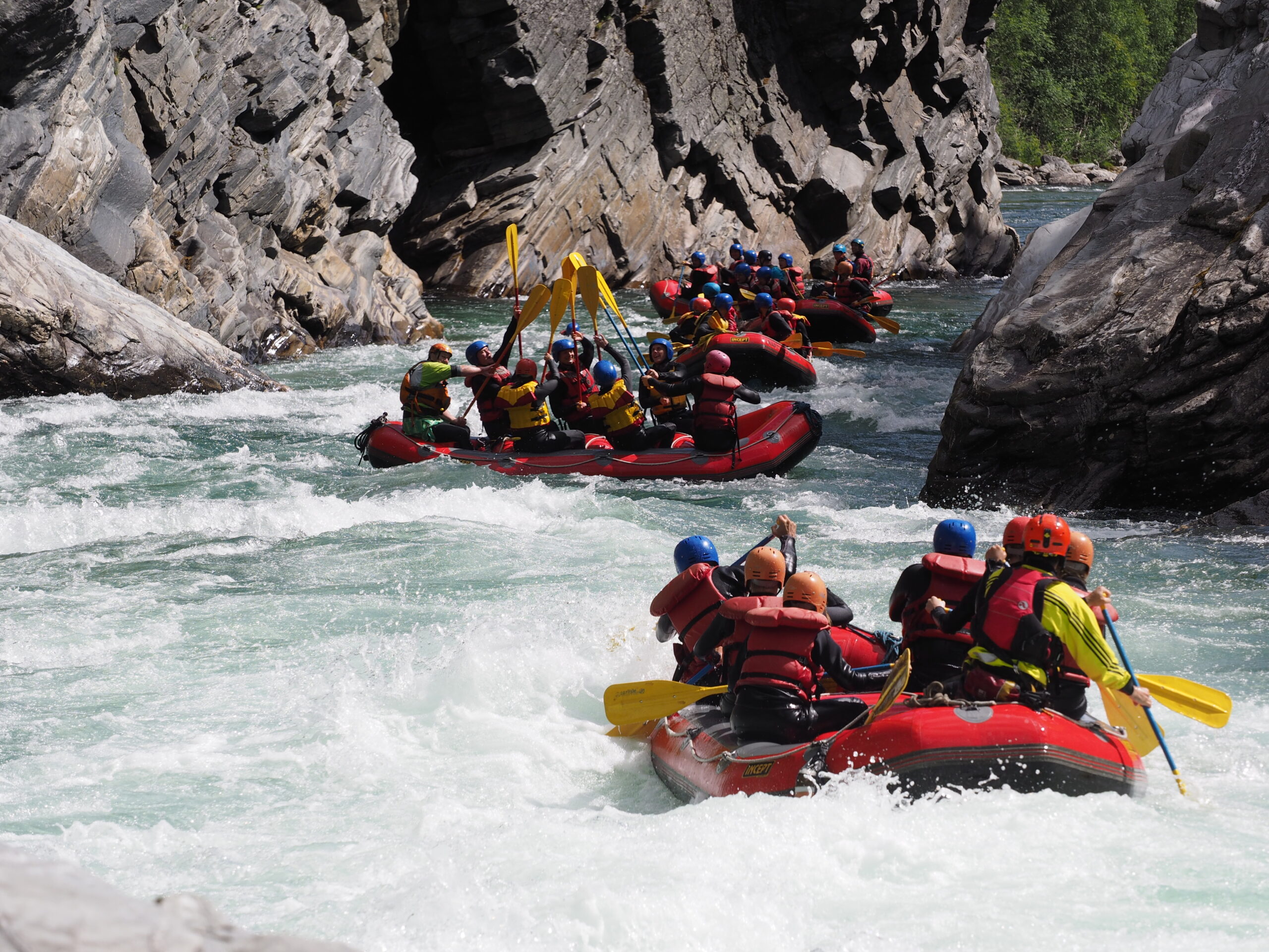 Rafting i Sjoa - Komplette turpakker med overnatting og mat - Explore Sjoa